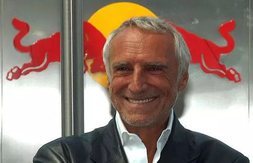 Dietrich Mateschitz ទ្រព្យសម្បត្តិសុទ្ធ 1002_2