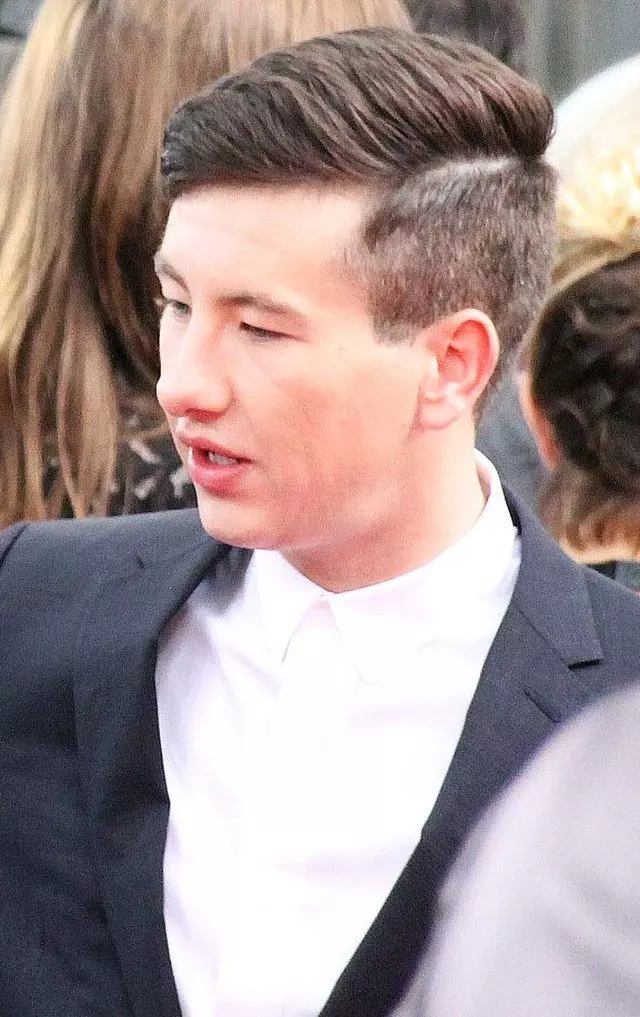 Ua Tus Joker: Saib Ntawm Qhov Sawv Ntawm Barry Keoghan 1143_3