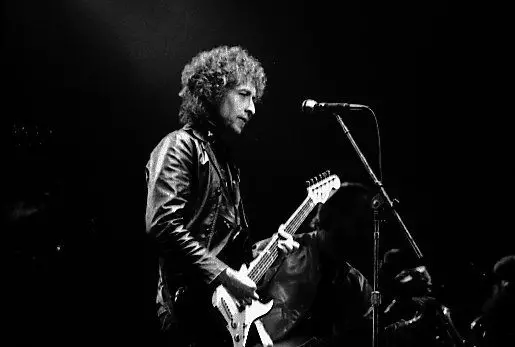 Si Bob Dylan Net Worth 12548_3