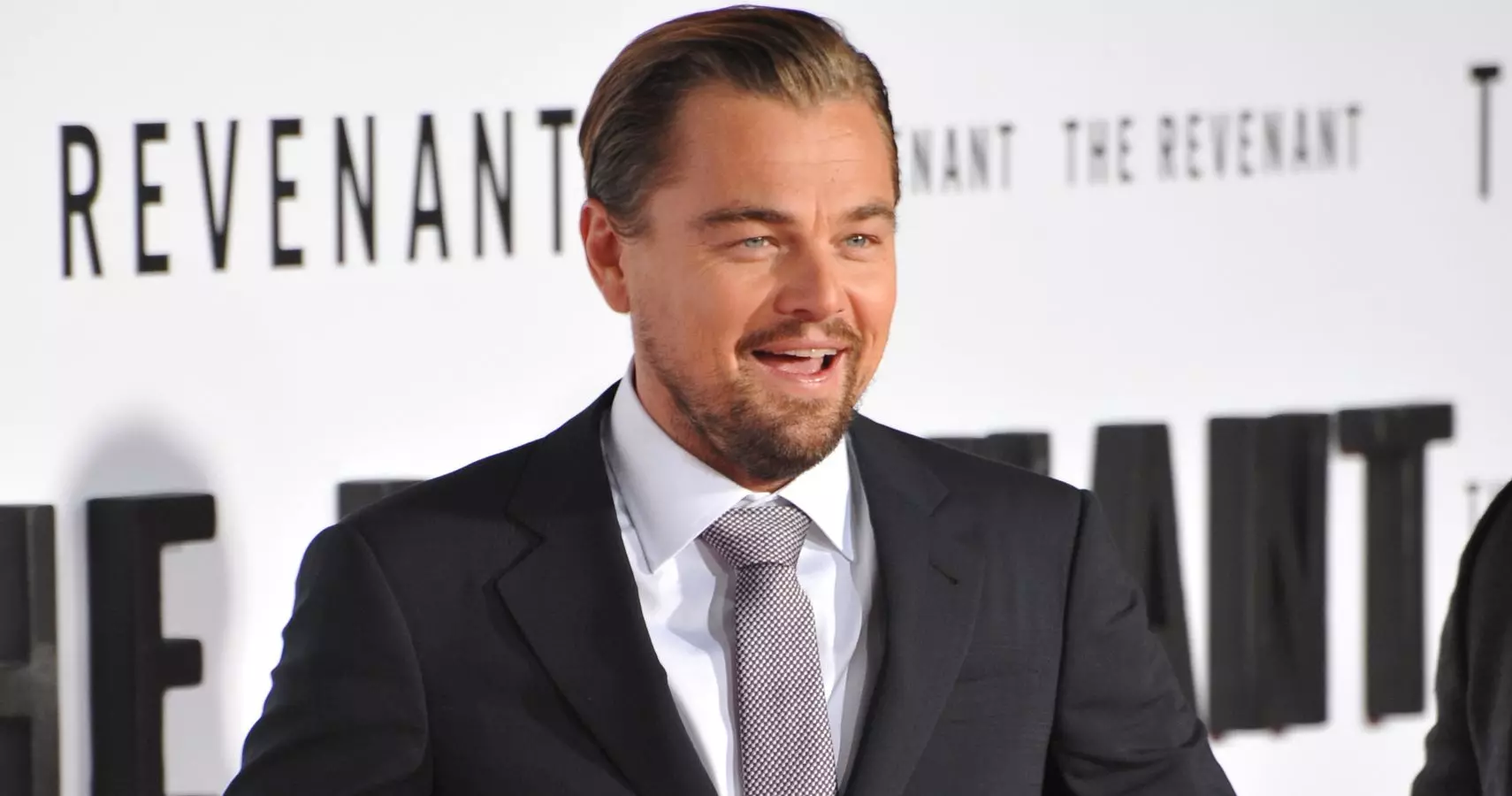 Di dalam Rumah Beverly Hills bernilai $9.9 Juta Leonardo DiCaprio 125_0