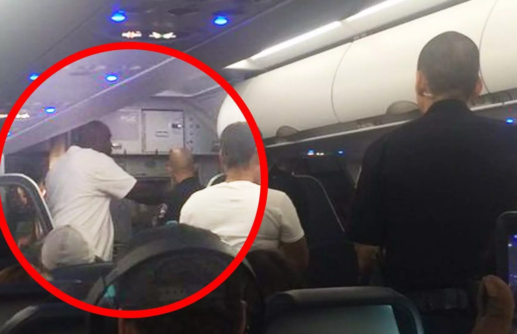 16 OTRAS Veces en las que una aerolínea eliminó a un pasajero de manera controvertida 14361_7