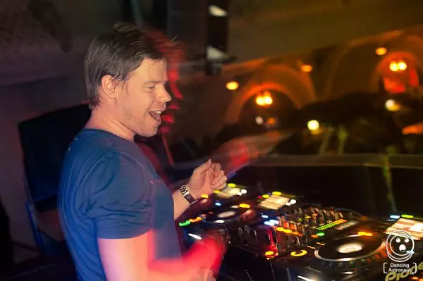 Ferry Corsten Neto vrijednost 1501_2