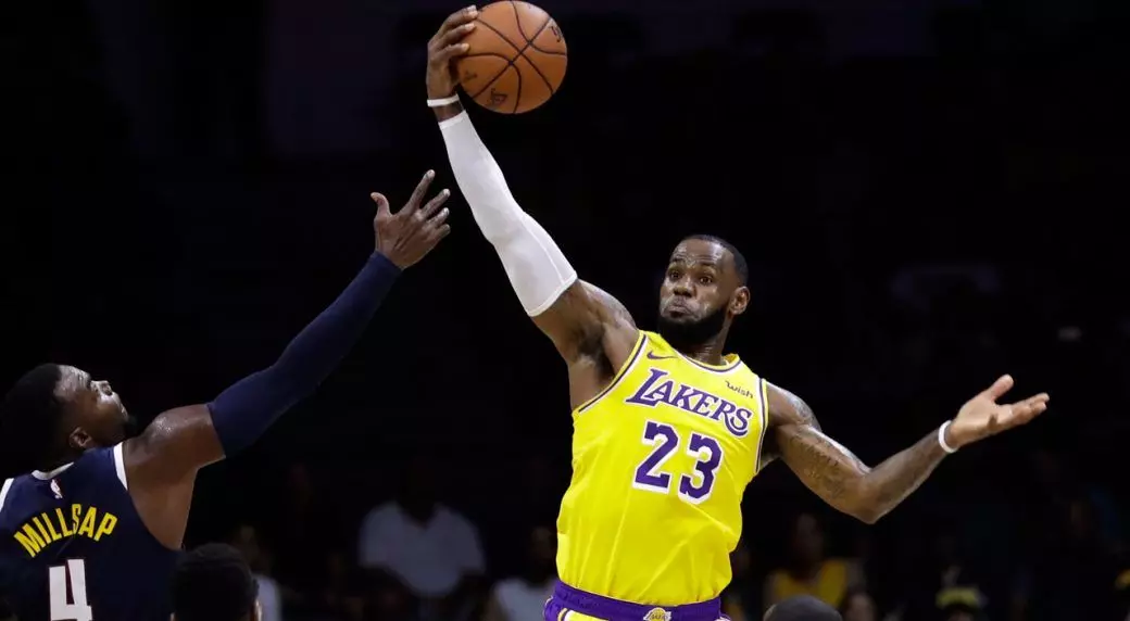 Lakers နှင့် Bucks တို့သည် 2020 NBA ချန်ပီယံရှစ်ကိုအနိုင်ရရန် လက်ရှိလောင်းကစားအနှစ်သက်ဆုံးများဖြစ်သည်။ 17101_3