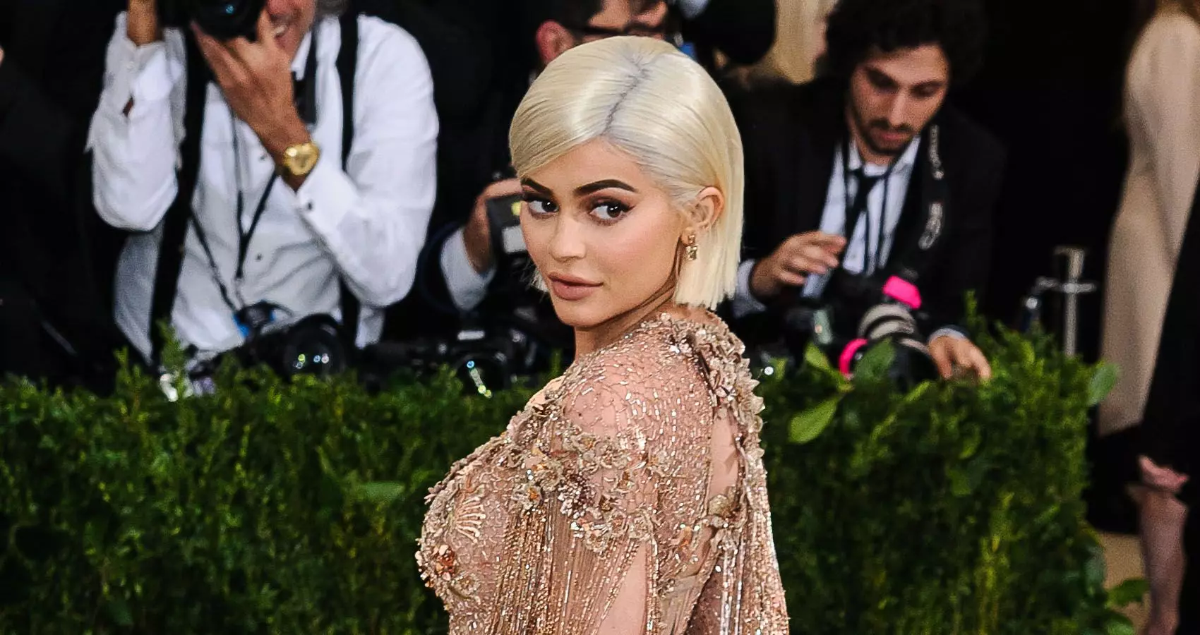 Η Kylie Jenner χτίζει μια έπαυλη κοντά στο συγκρότημα της Khloe Kardashian και της Kris Jenner 1751_2