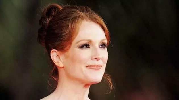 Julianne Moore Net Worth 18116_1