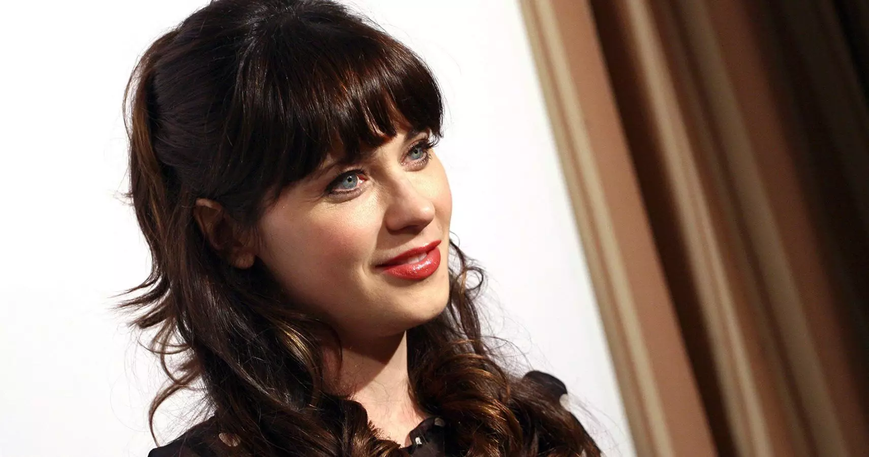 Amharc ar Theach Trá Nua Zooey Deschanel 19298_0