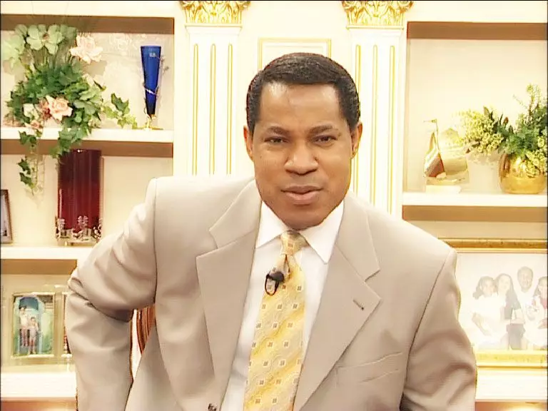 克里斯 Oyakhilome 淨資產