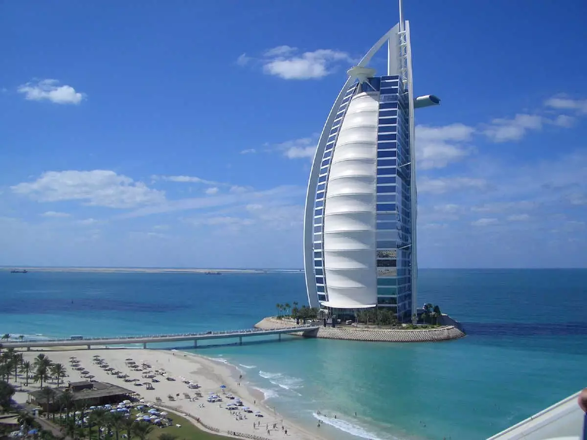 Burj Al Arab: Dubajský luxusní hotel 20949_3