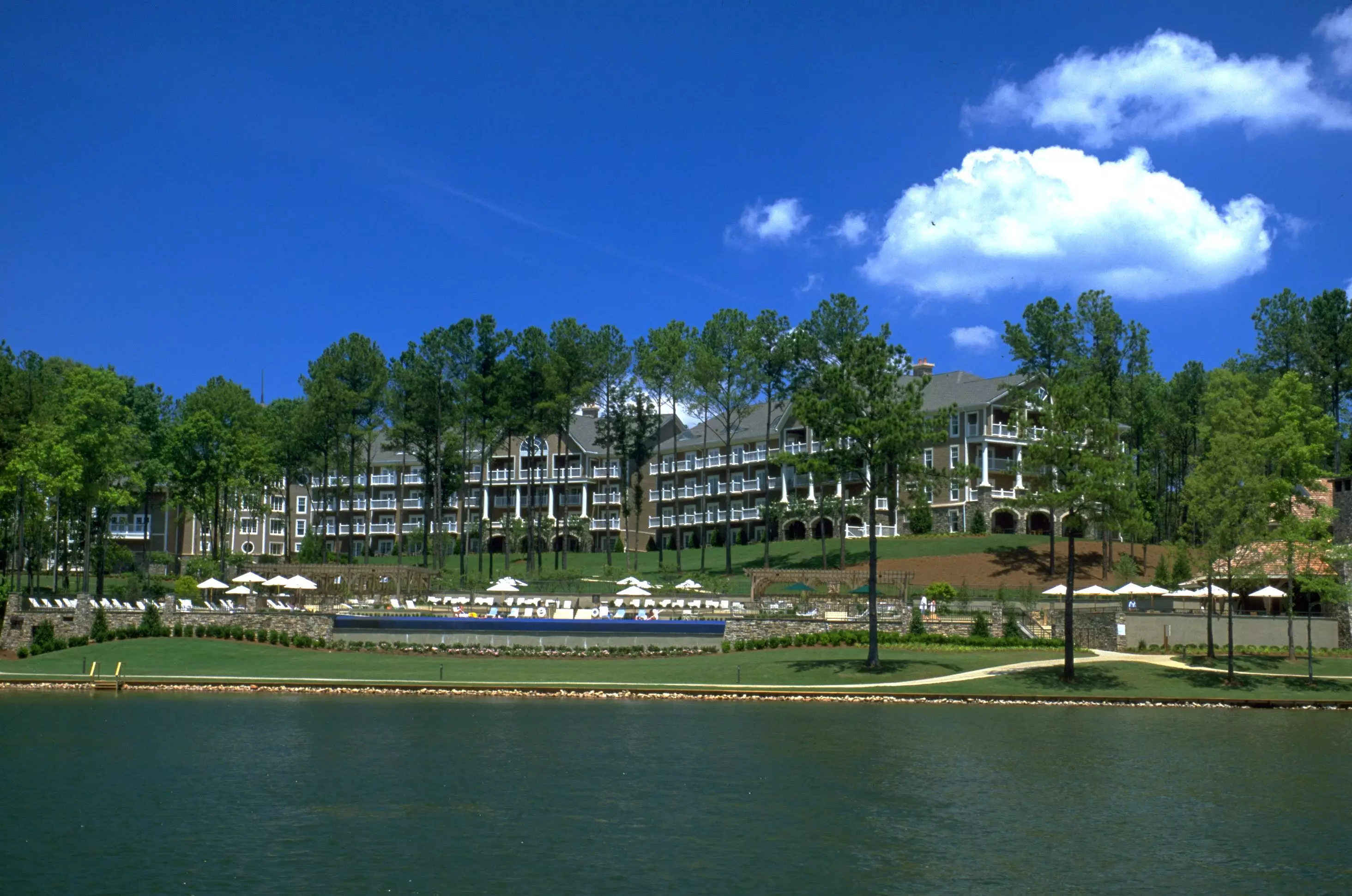 10-те най-луксозни езерни курорта в Съединените щати 22328_6