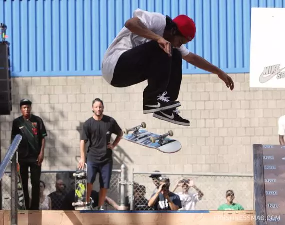 Paul Rodriguez Jr. ມູນຄ່າສຸດທິ 2396_2