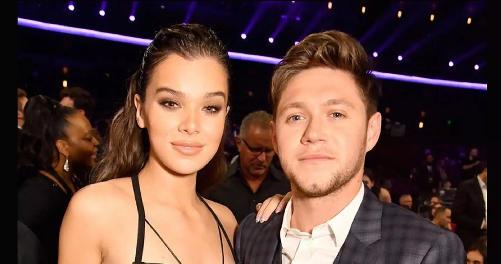 Niall Horan과 Hailee Steinfeld가 함께 발견되었습니다. 26069_0