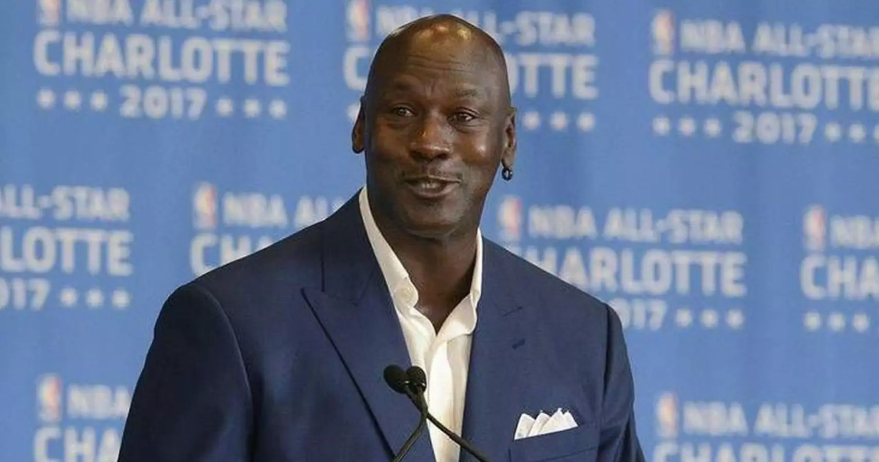 Michael Jordan dia nanome 2 tapitrisa dolara ho an'ny trano fialofana