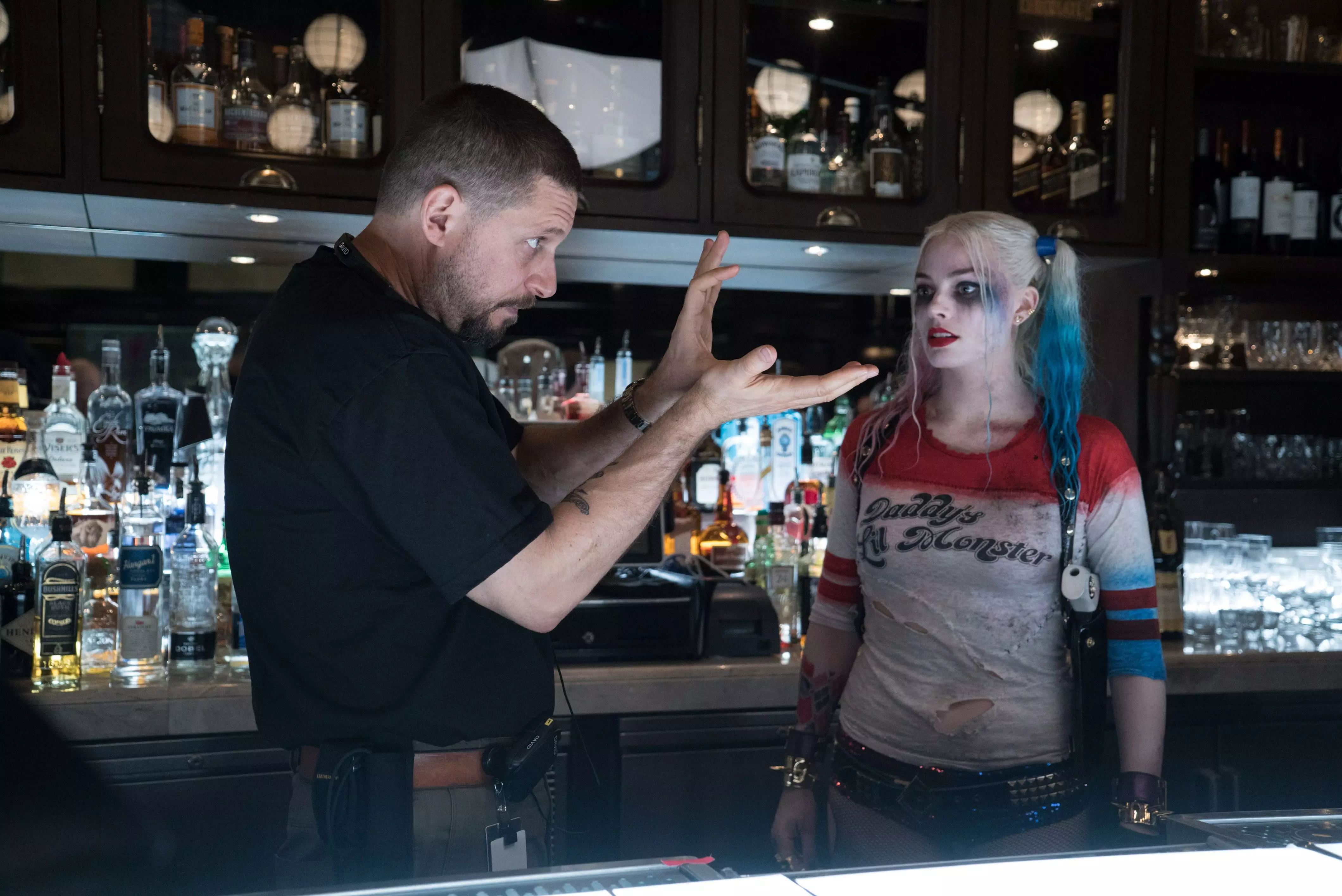 15 Geheimnisse hinter den Kulissen aus dem Set von Suicide Squad