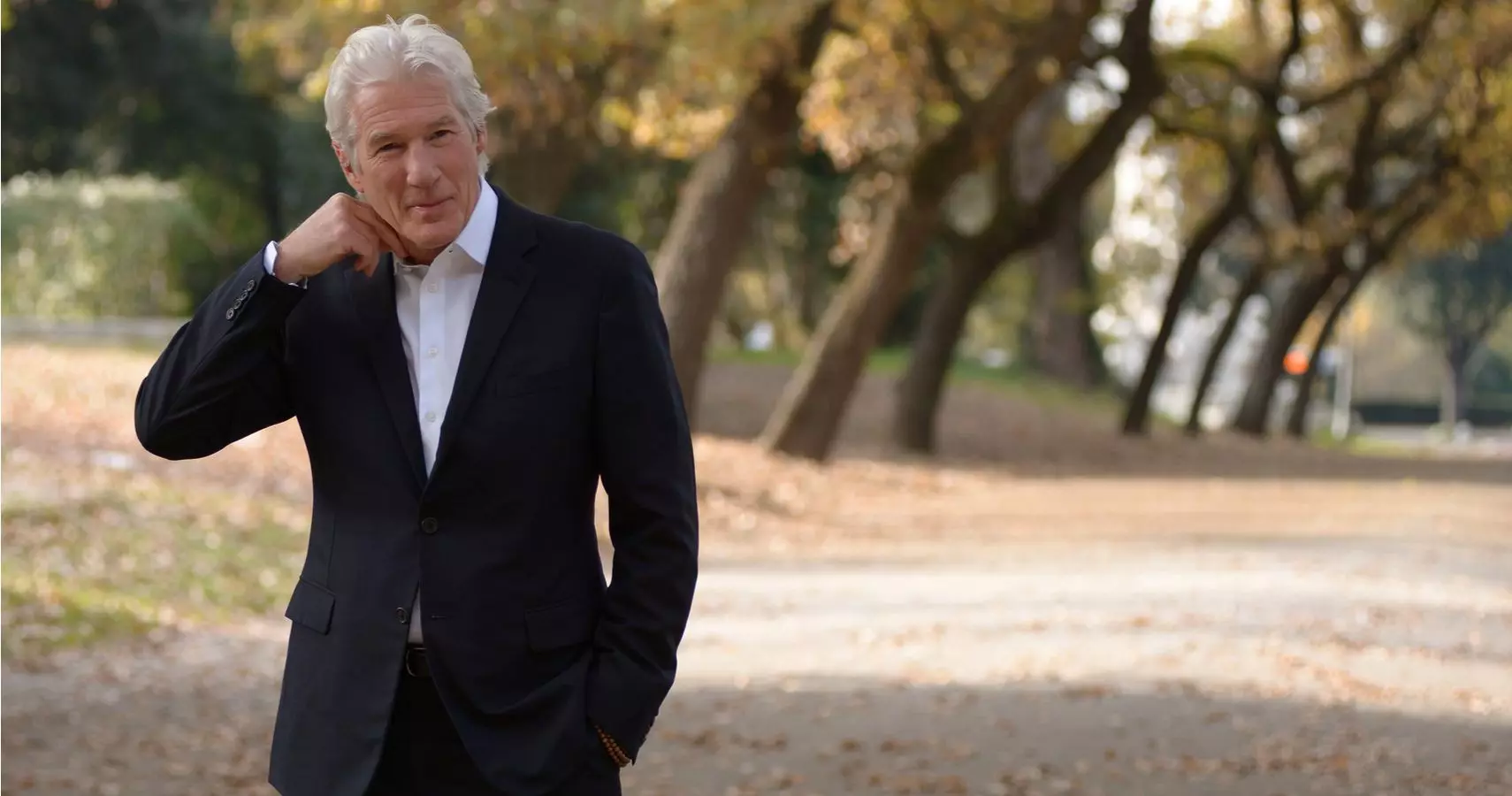 Nansi Indlela Inganekwane YaseHollywood u-Richard Gere Engene Ngayo Eklabhini Engu-$100 Million 2846_0