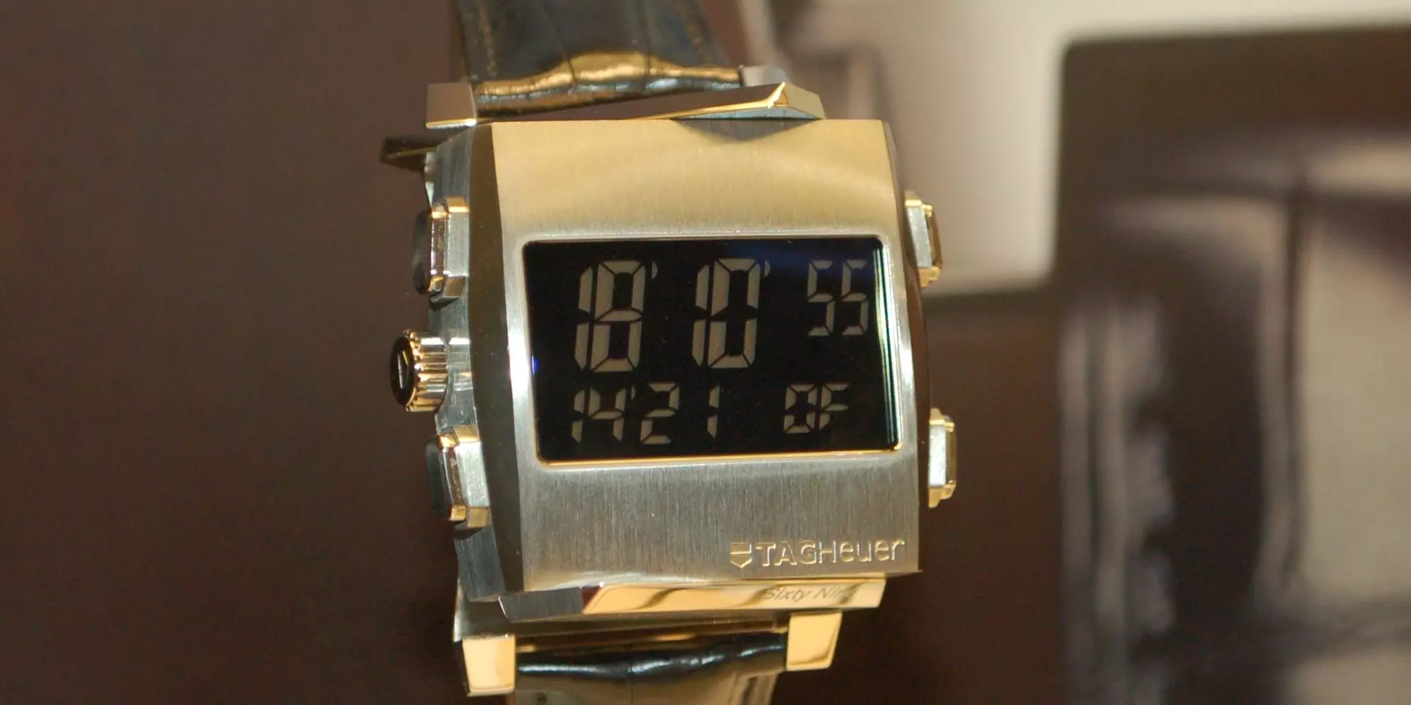 10 duurste digitale horloges 28545_12