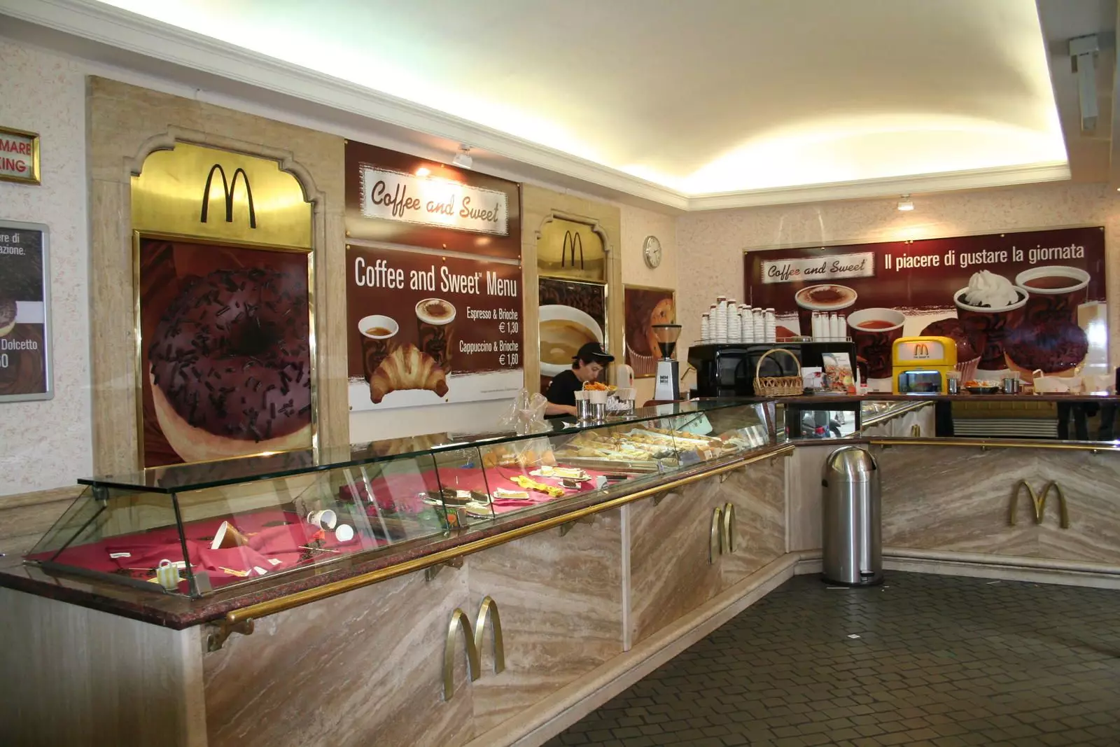 10 z nejunikátnějších míst McDonald's po celém světě 28894_12