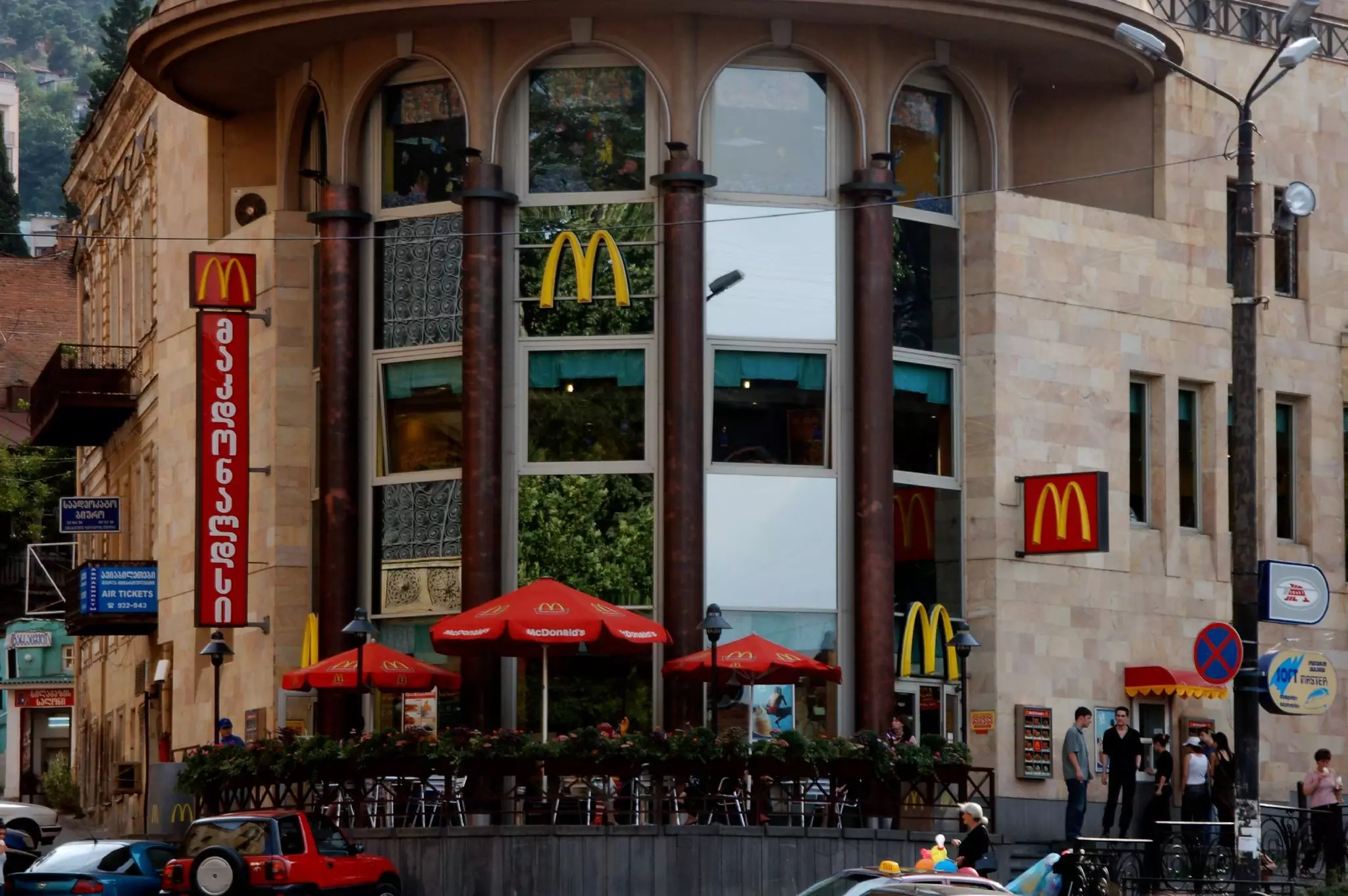 10 Mill-Aktar Postijiet Uniċi ta' McDonald's Madwar id-Dinja 28894_8