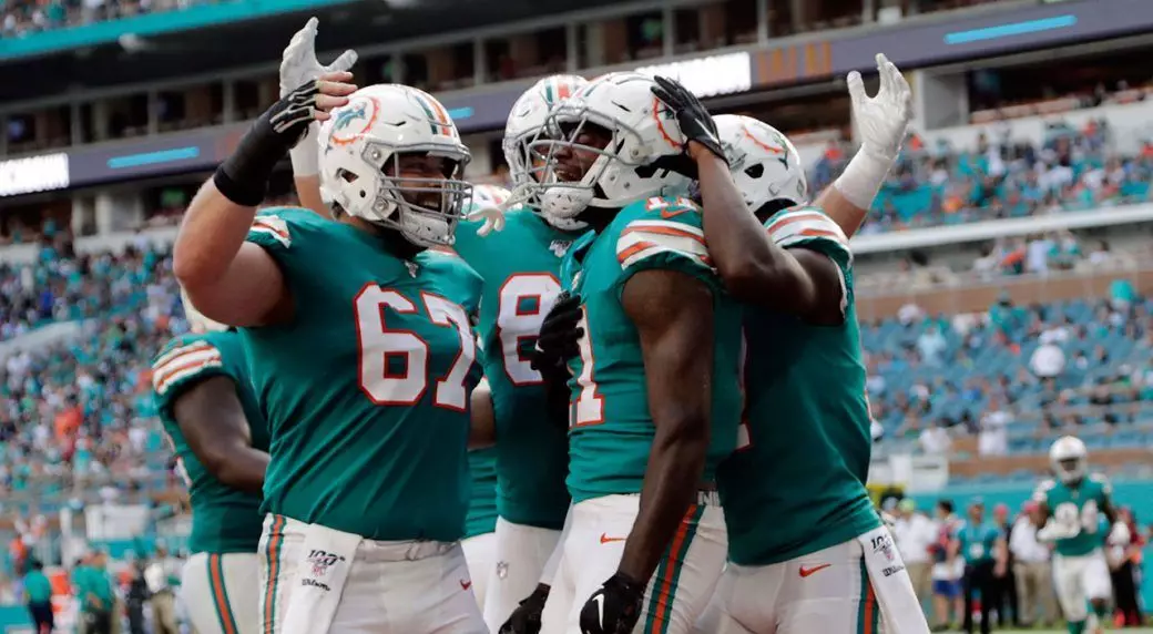 Miami Dolphins marrin miratimin për të patur kapacitet të plotë 65,000 në stadiumin Hard Rock 29578_3