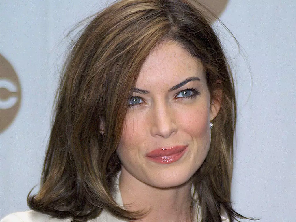 Lara Flynn Boyle netto waarde 29625_1