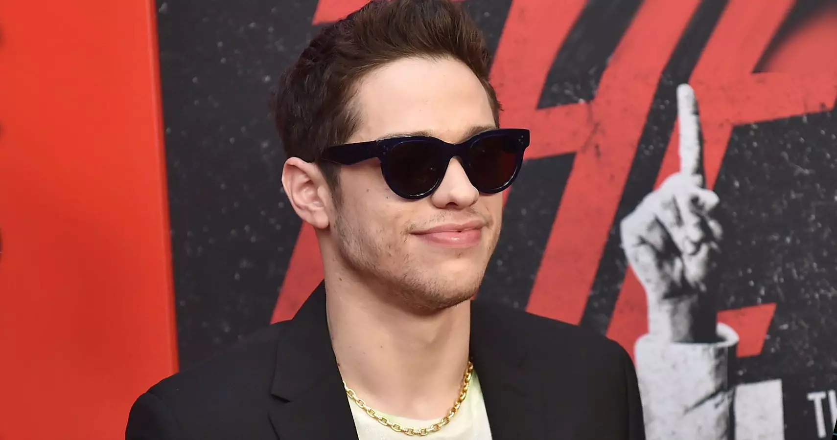 Pete Davidson enfrenta posibles multas por romper las reglas de bloqueo de Covid 3042_2