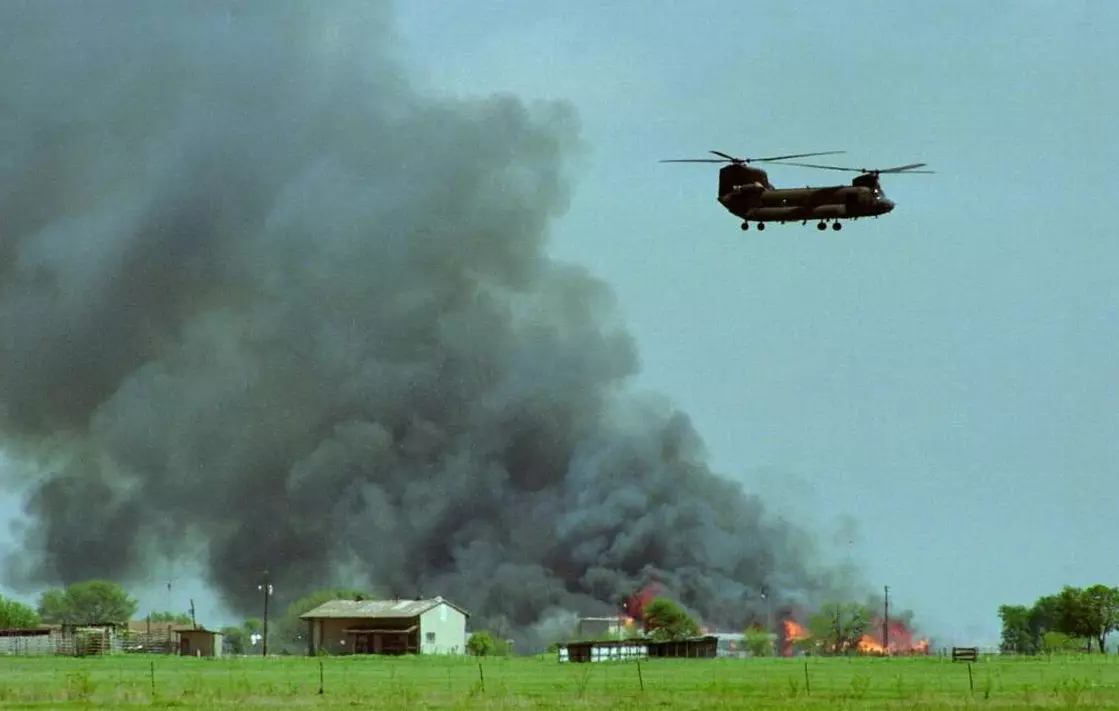 15 feitos que debes saber sobre o líder do culto David Koresh 33131_16