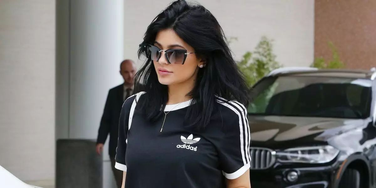 Rangskik die 25 mooiste Adidas-items wat selfs Kylie Jenner sou bevorder 33170_2