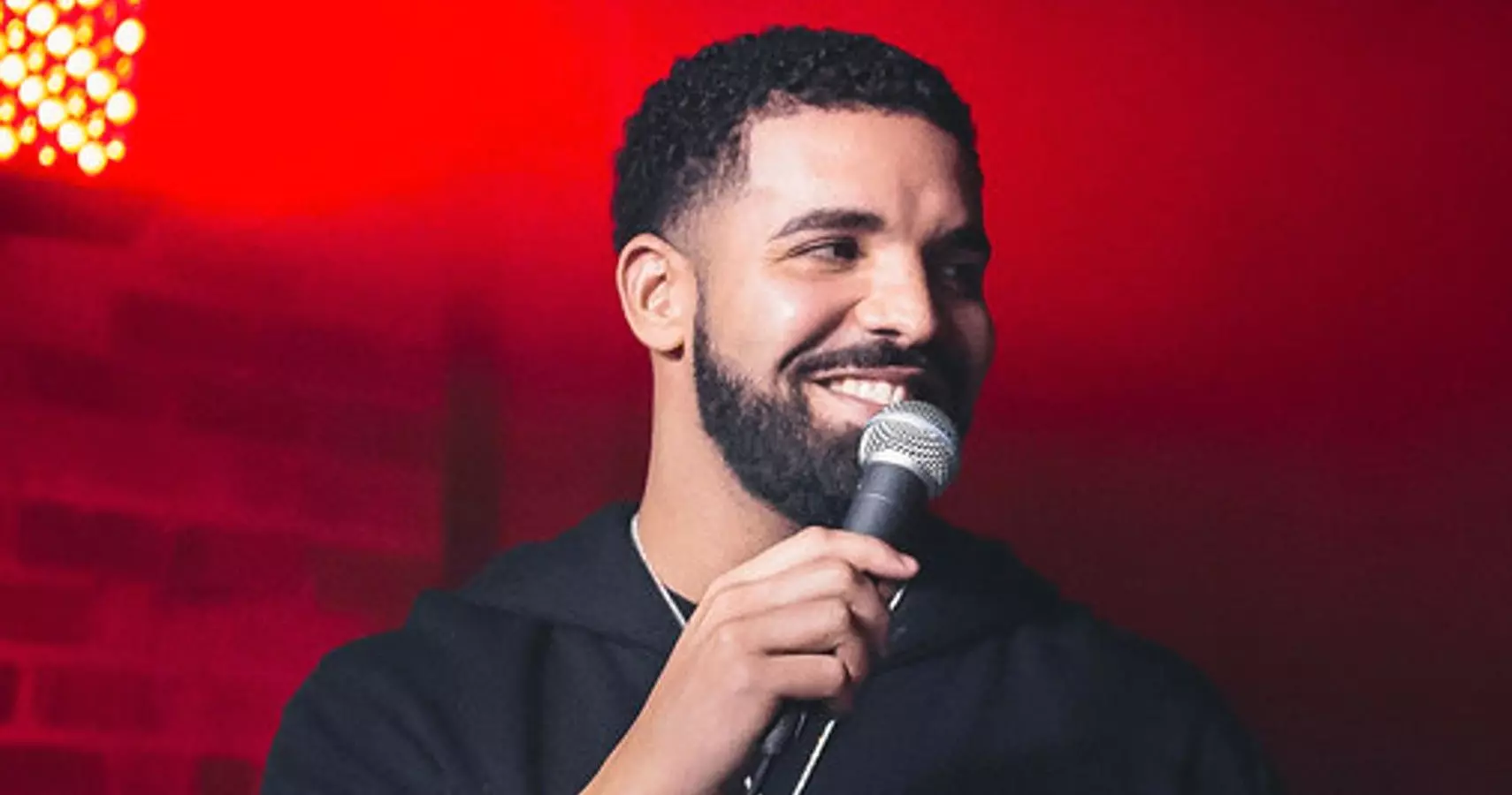 Drake joffri li jixtri Toronto Patty Shop ta' 40 sena wara li jħabbar l-għeluq 3317_0