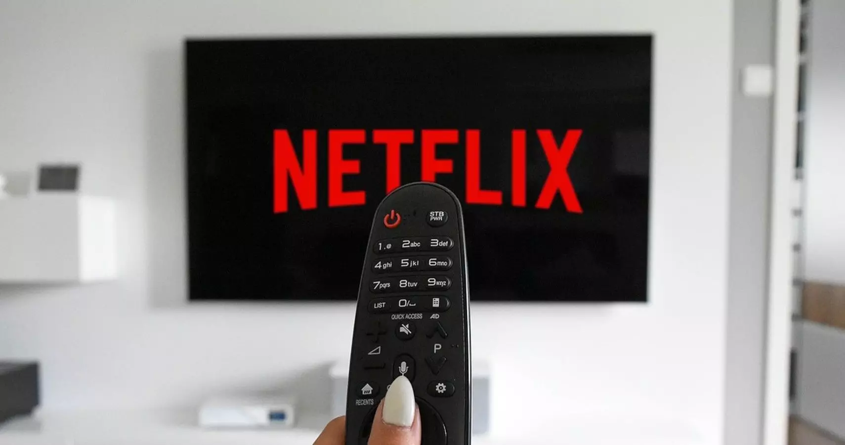 Netflix sil $ 135 miljoen yn Frânske, Jeropeeske films oer trije jier sette