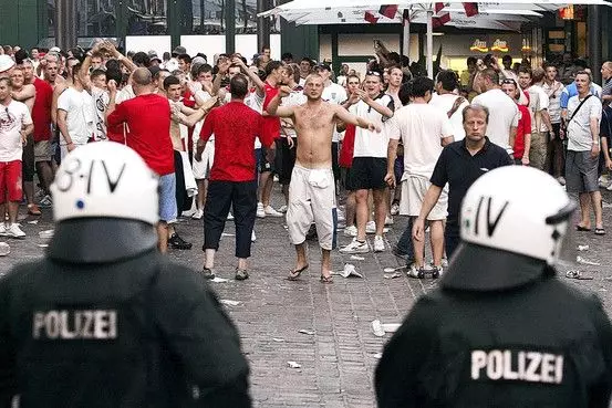 15 mjesta koja su toliko opasna da policija odbija otići tamo 34017_11