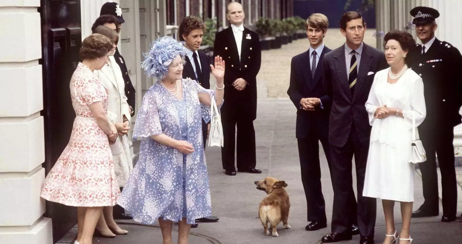 Boqoradda Elizabeth waxay aad uga xumaatay khasaarihii u dambeeyay ee Royal Corgi 3516_3