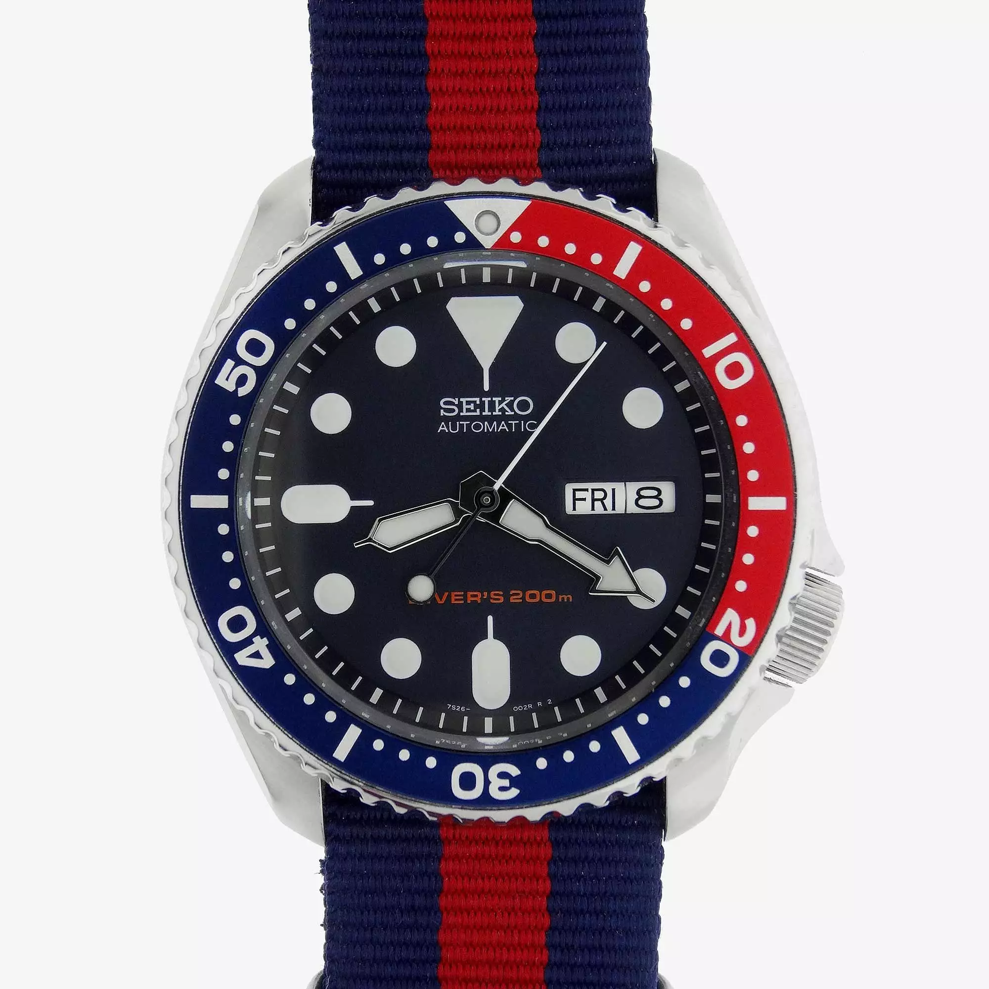 Seiko SKX: Ib Lub Sijhawm Muaj Nqis Uas Yuav Tig taub hau 3612_3