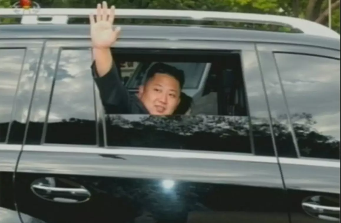 15 cele mai scumpe și întâmplătoare lucruri pe care Kim Jong Un le cumpără cu banii săi 3616_20