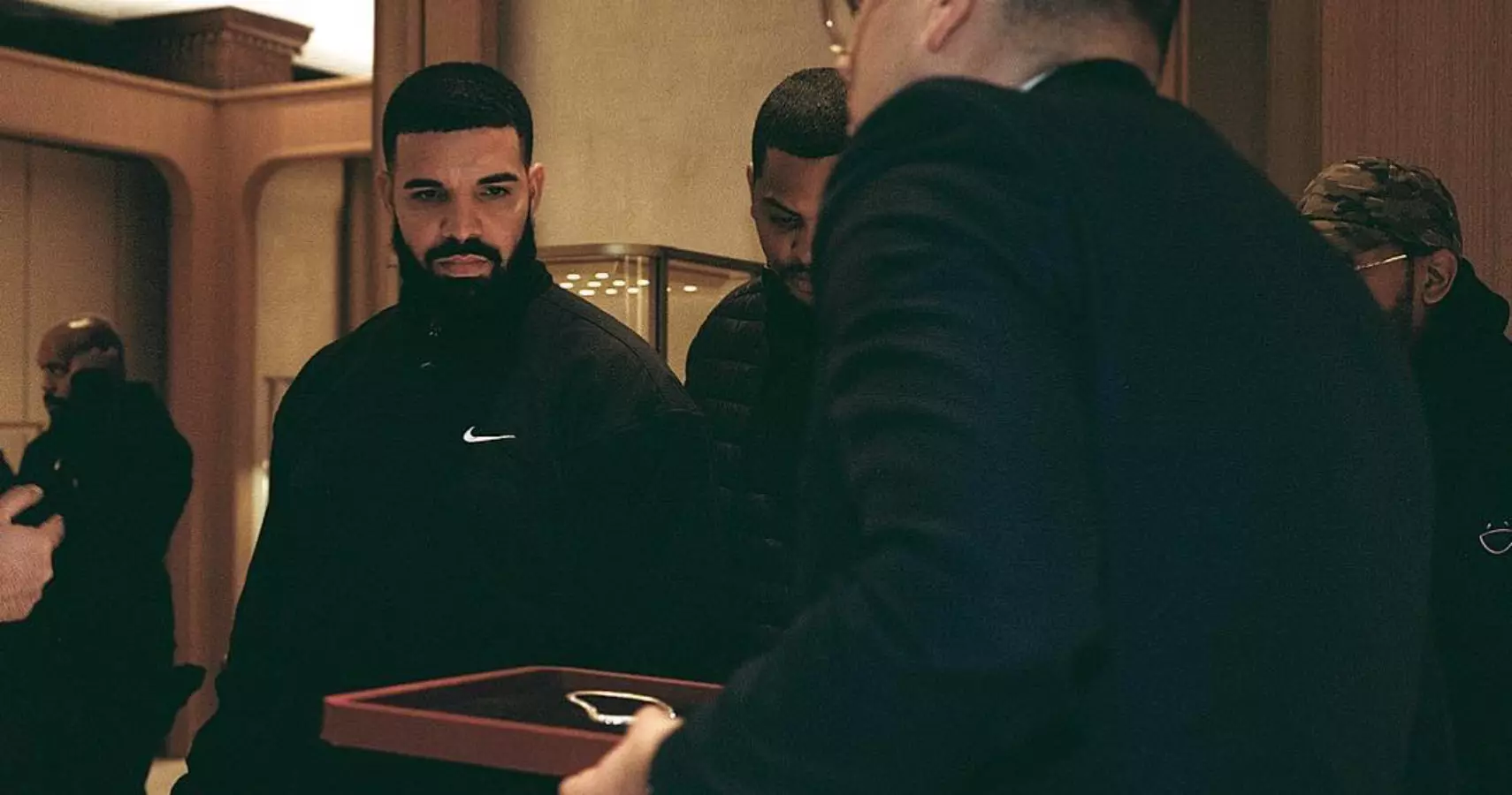 Drake Għadu Niżel Miljuni Fuq Katina Frank Oċean Homer 3646_0