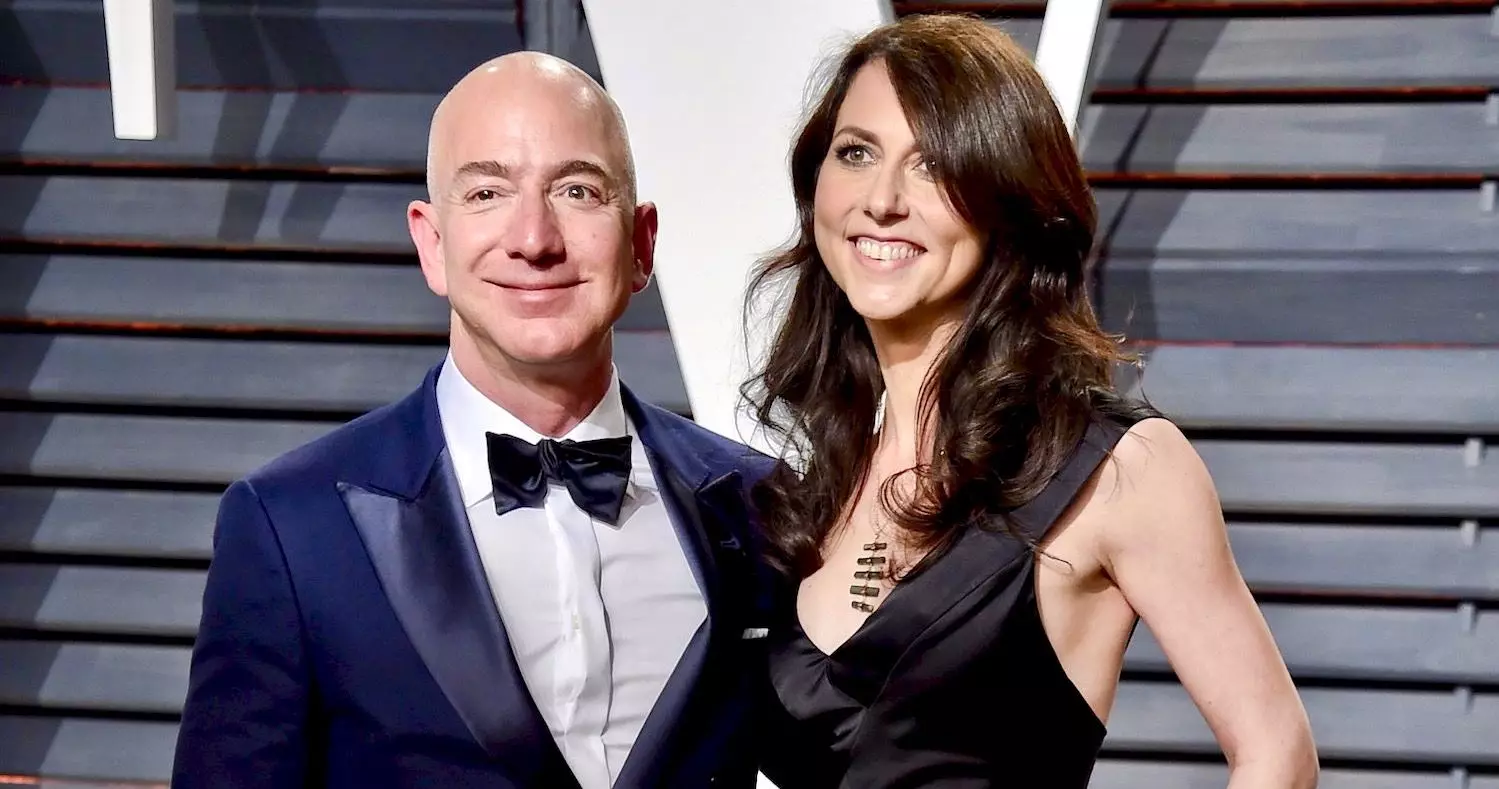 Jeff Bezos sil noch ien fan 'e Top 4 rykste minsken wêze nei skieding