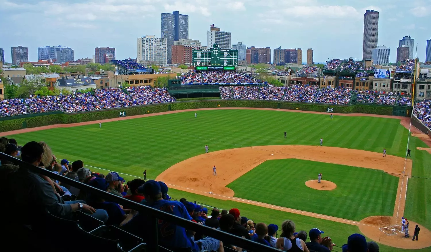 10 MLB Ballparks រាល់អ្នកគាំទ្រកីឡាបេស្បលត្រូវតែទស្សនា 38149_12