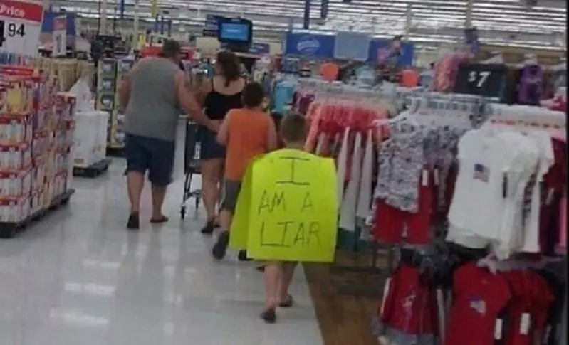 20 фотографии од родители на Walmart што треба да ги видите за да поверувате 38272_22