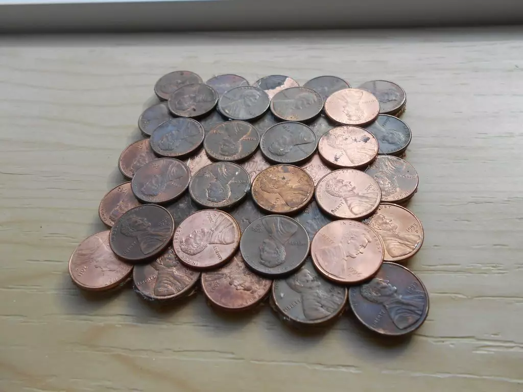 De 10 bêste manieren om jo nutteleaze pennies te brûken 39123_6