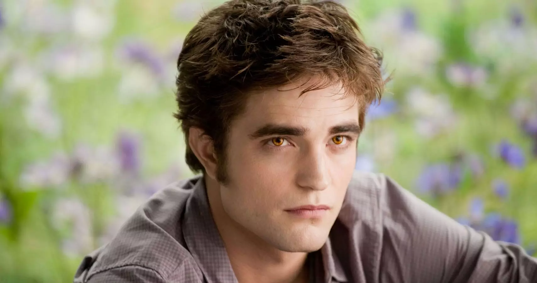 Robert Pattinson: Maubale Onse a Twilight Star, Amayikidwa Ndi Kuzama 4136_0