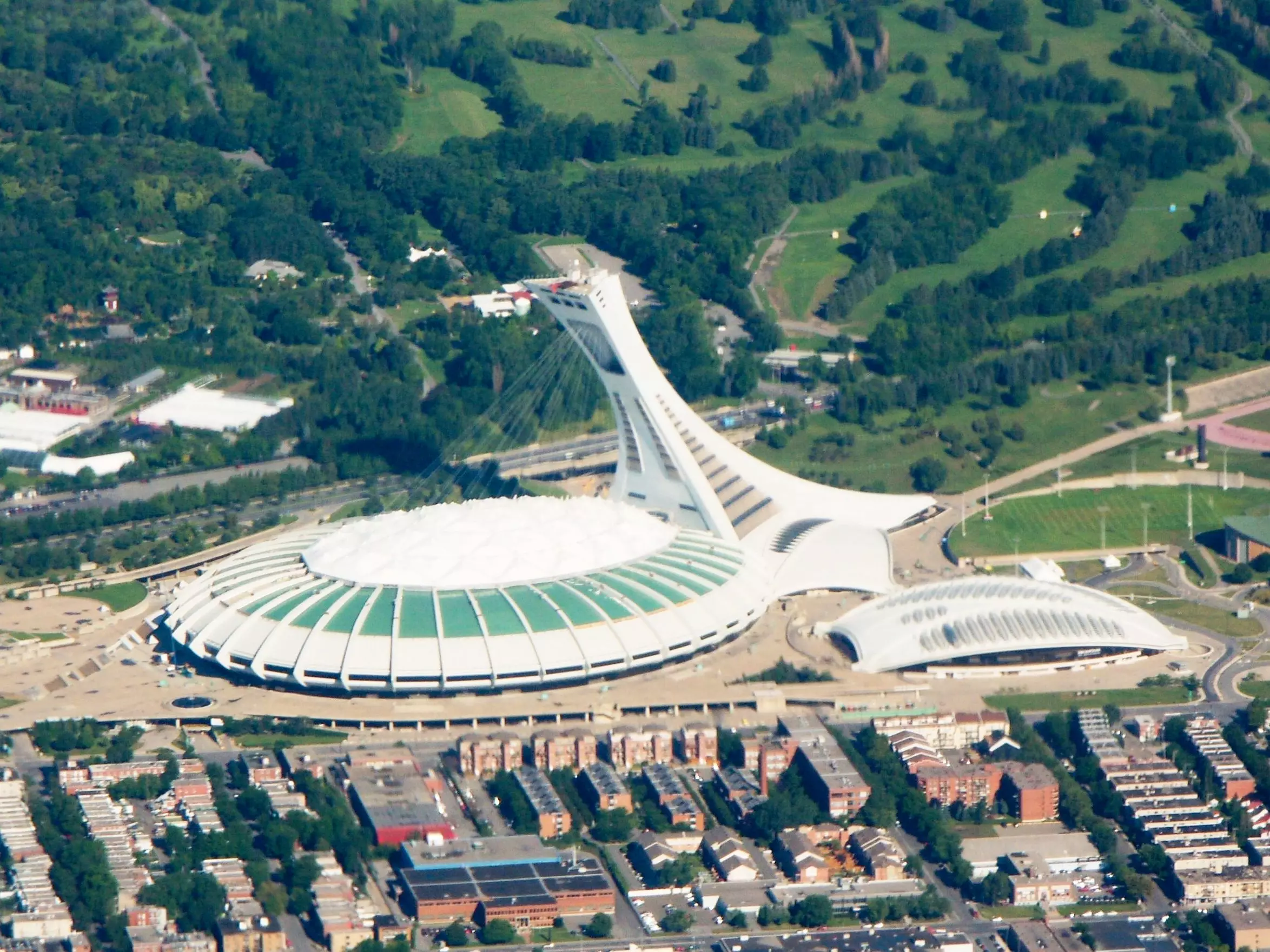 25 impresivnih stadionov, ki bi jih morali imeti vsi ljubitelji športa na svojem seznamu 45160_17