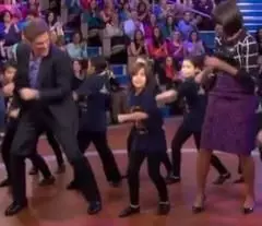 Michele Obama balla al ritmo di “Cat Daddy” 46608_5