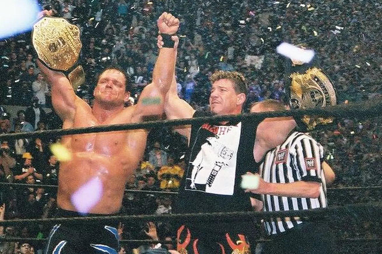 15 najbardziej emocjonalnych momentów na WrestleManii 50661_17