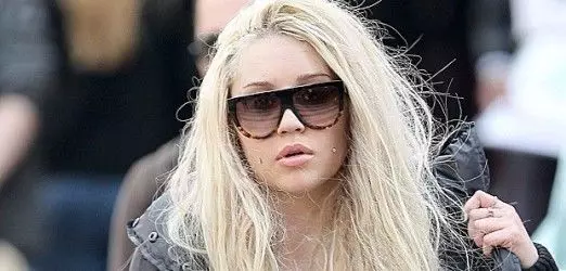 Amanda Bynes 4500 dollarlıq saç uzantıları 51497_0