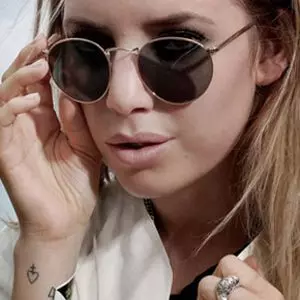 שווי נטו של Lykke Li 53154_1