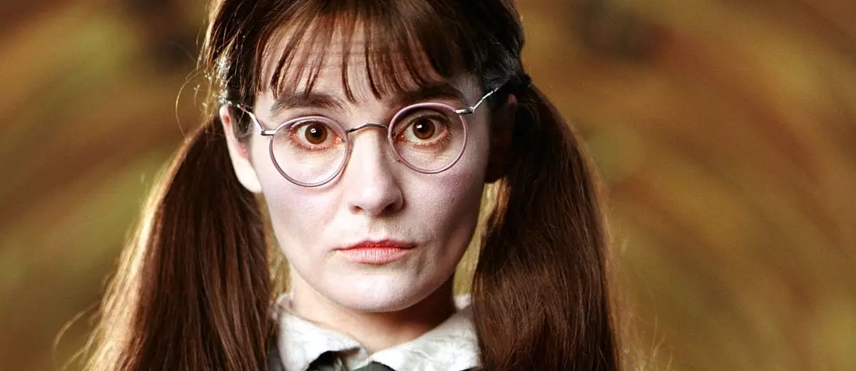 15 Sekrè Harry Potter ki eklere nan men otè a tèt li 53188_16