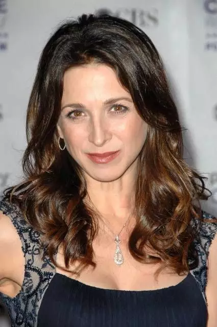 Marin Hinkle xalis sərvət 53431_2