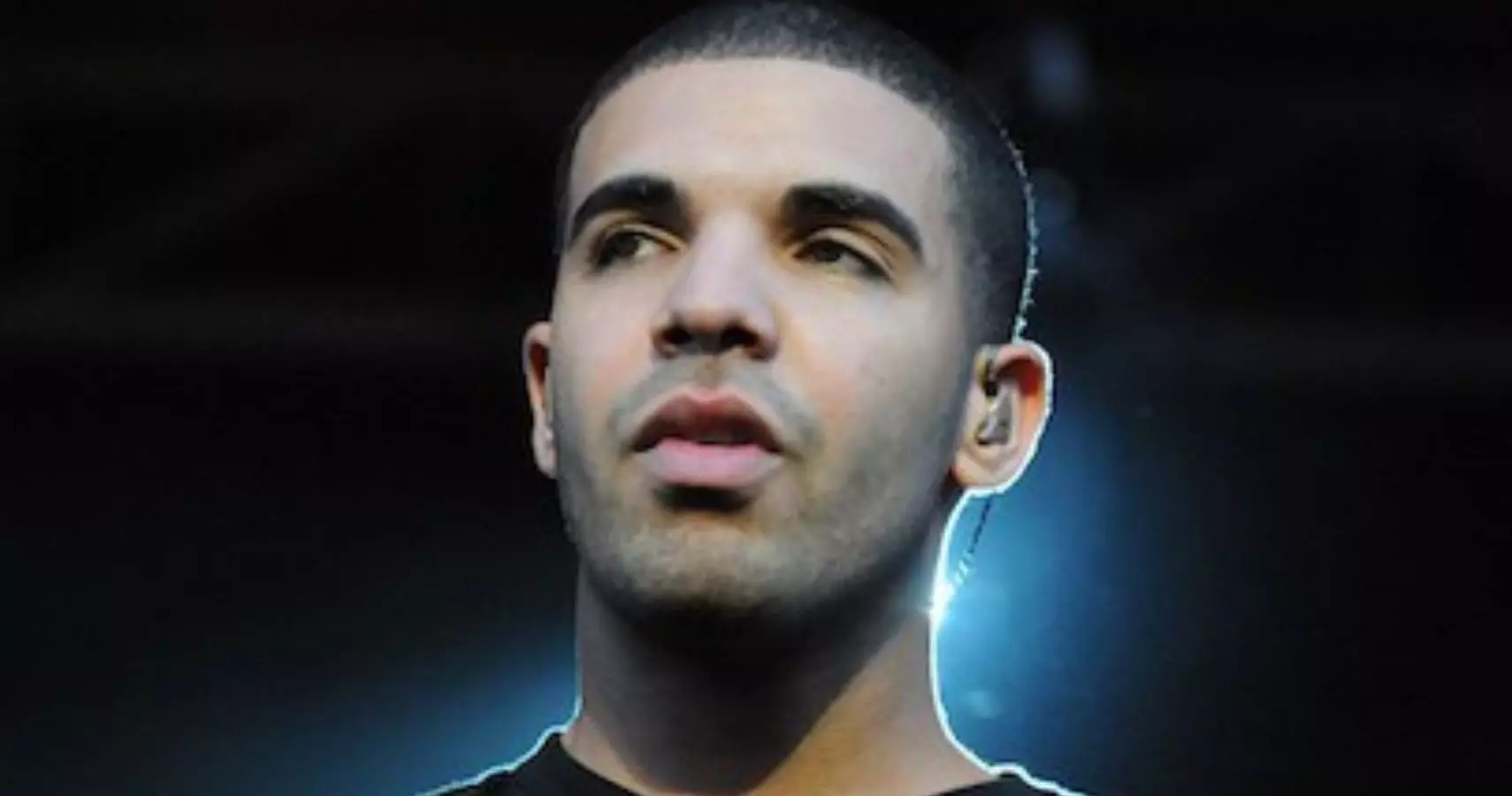 Drake Menjual Tiga Rumahnya di California Dalam Kesepakatan Tunggal seharga $22.2 Juta