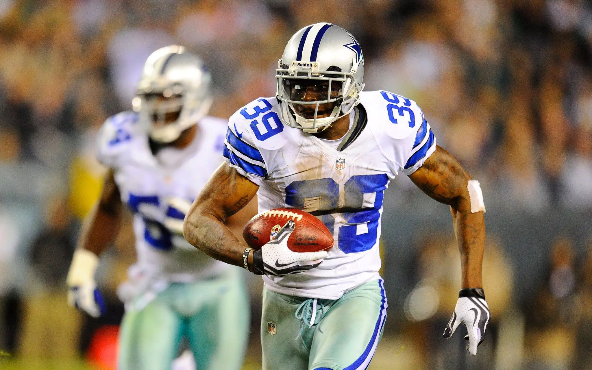 10 najlepšie zarábajúcich hráčov Dallas Cowboys za rok 2013 54118_9