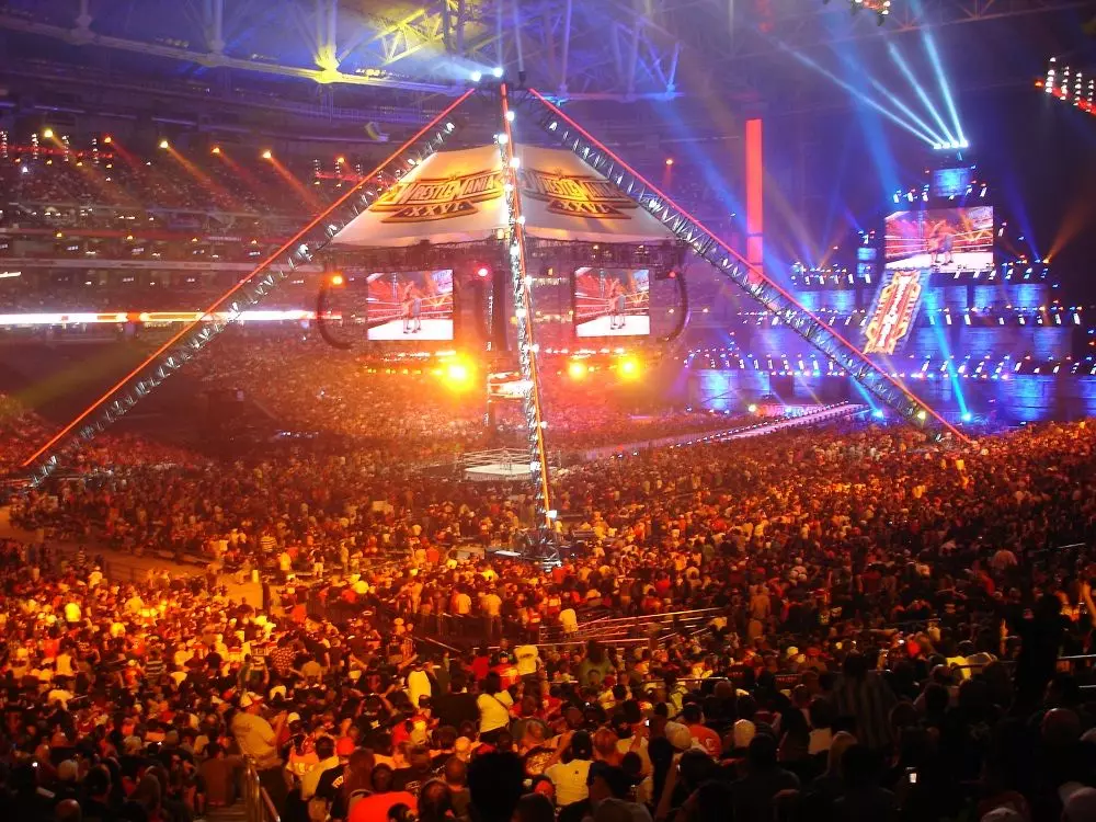 Cele mai bune 16 etape Wrestlemania vreodată 54348_15