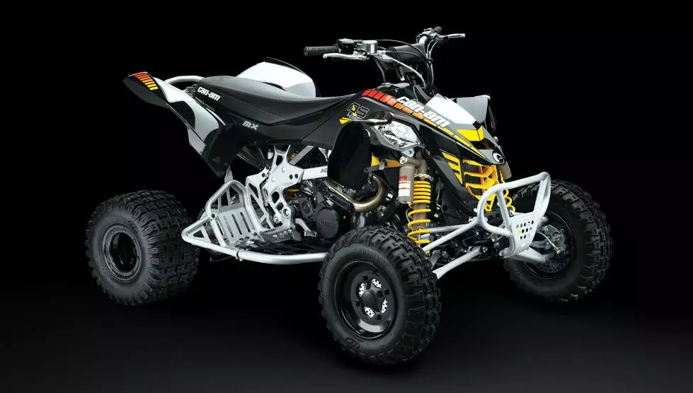 10 самых дарагіх квадрацыклаў і UTV 54639_4