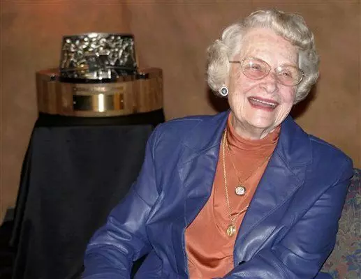 Virginia McCaskey Net Worth 5499_1